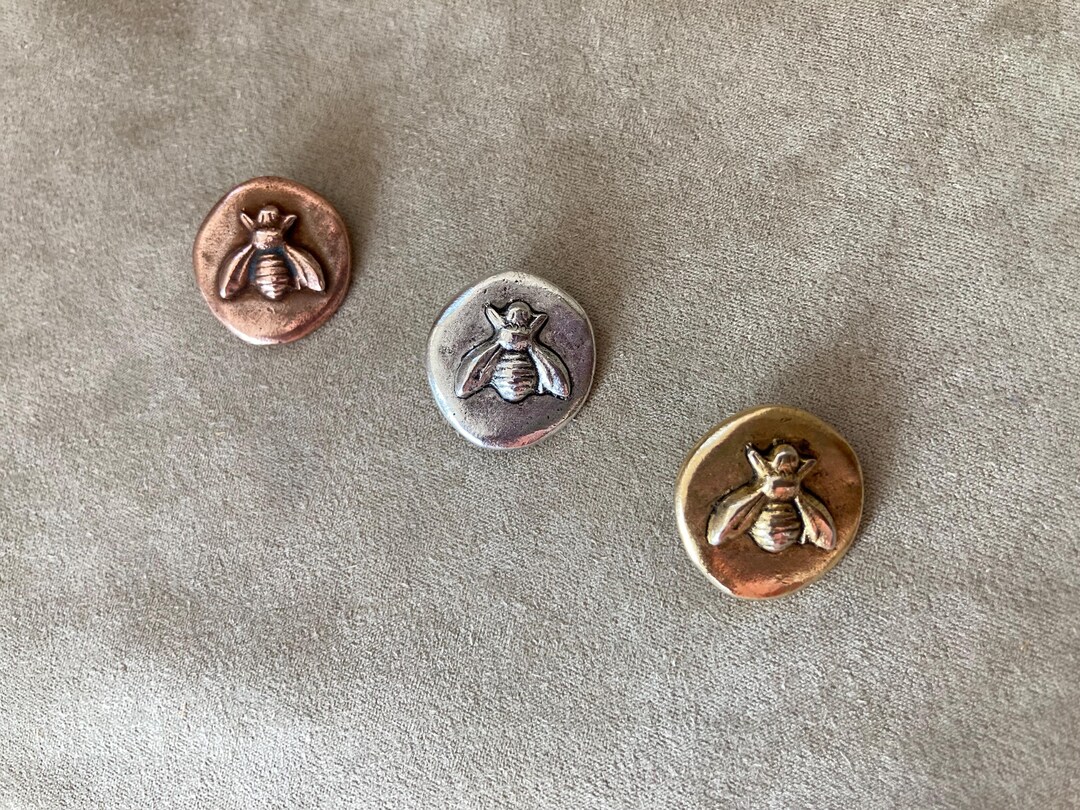 Nunn Design Organic Bee Button, 16mm, Your Choice of 3 Finishes, Sold ...
