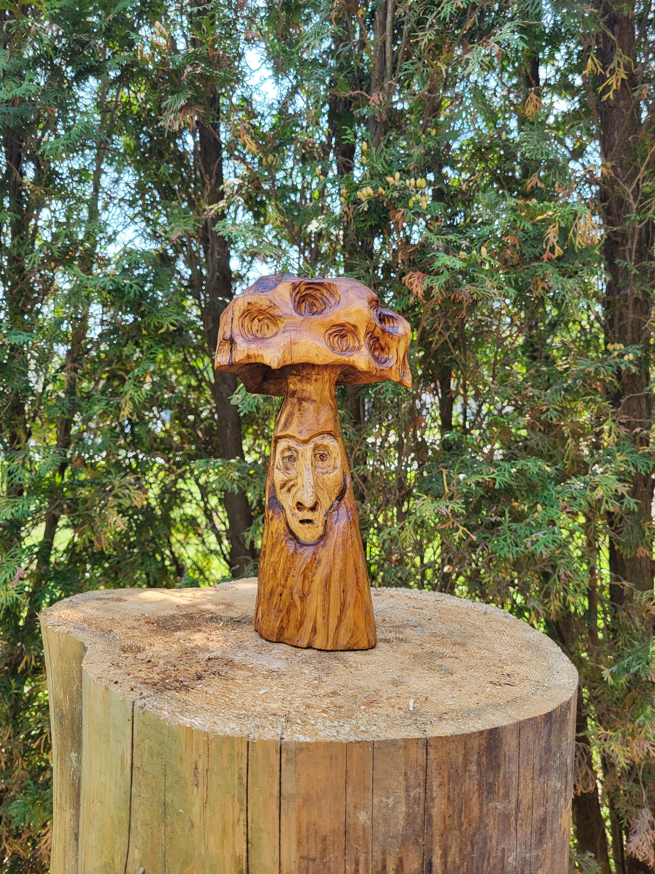 Ghoul Mushroom| Chainsaw Carved | Wood Carving - Etsy