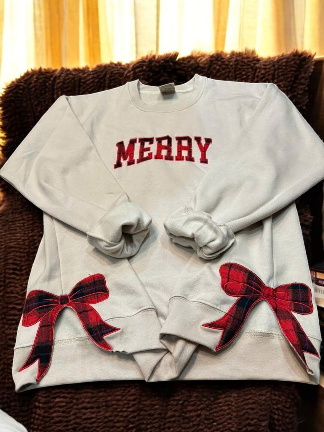 Embroidered Fannel Red Side Bow Appliqué Merry Sweatshirt Christmas ...