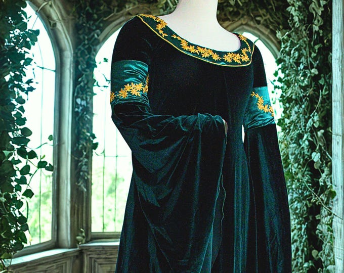 Hyrule Gown - Etsy Canada