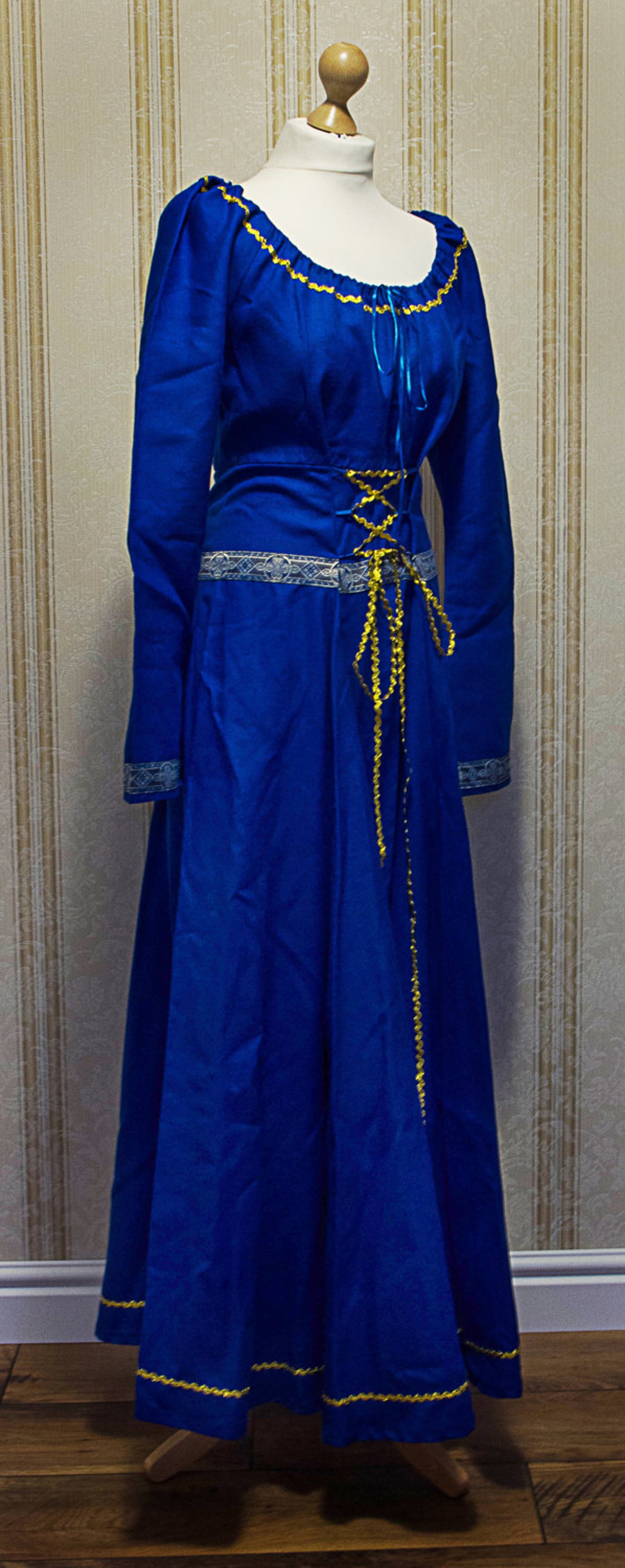 Medieval Dress Nimue, Medieval Wedding Dress, Elven Dress, Fantasy ...