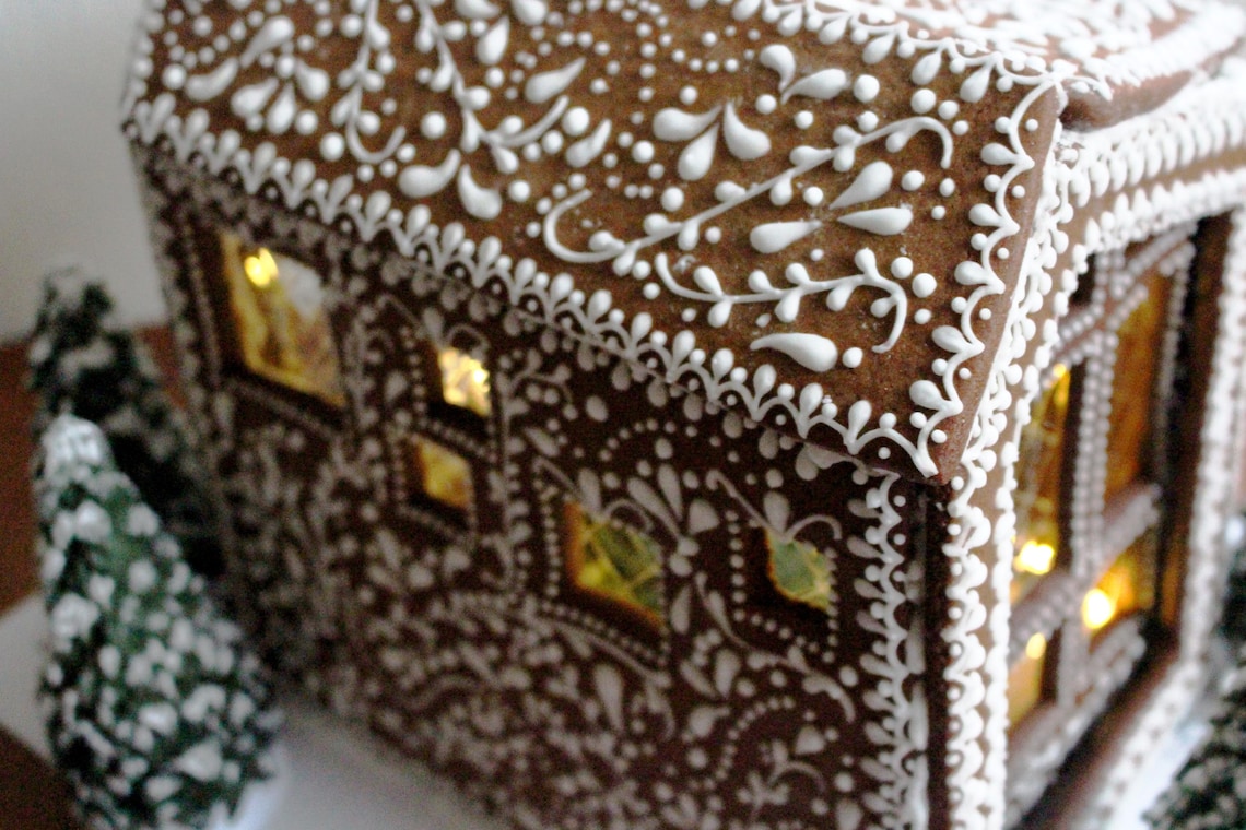 The Scandinavian Cabin | Gingerbread House Template - Etsy