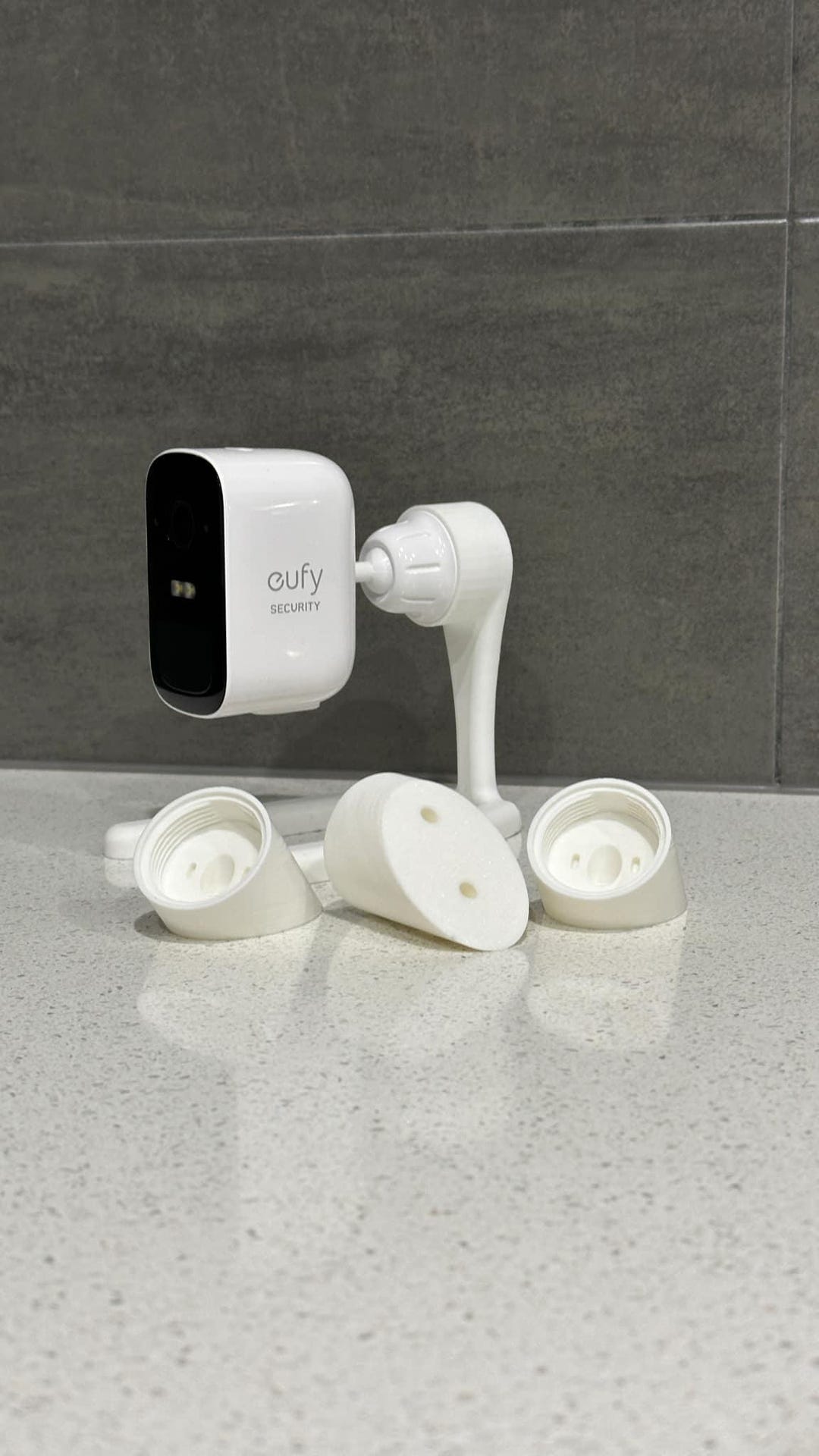 Eufy E / 2C PRO Security Camera Stand and Housing Combo- Brand New ...