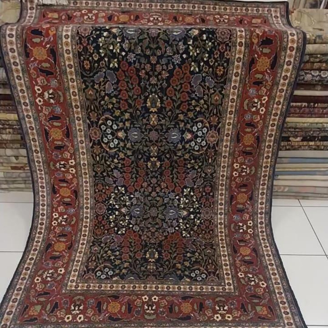 Hand Knotted Hereke Wool Rug 5x7 – Turkish Floral Pattern Carpet - Etsy