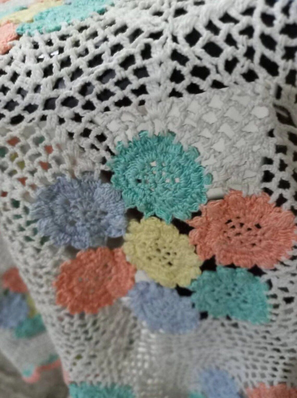 Colorful French Lace Round Tablecloth, Vontage Crochet Lace Circle ...