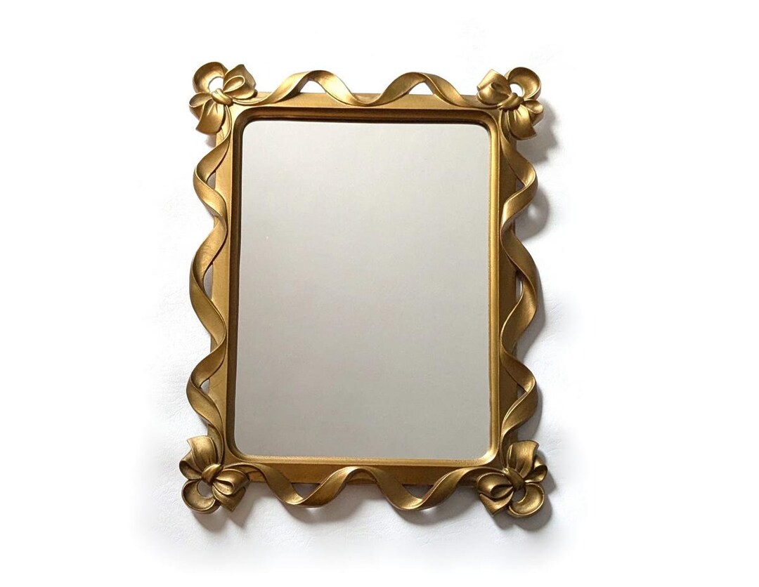 Vintage Syroco Wood Wall Mirror With Gold Colored Frame With Ribbon ...