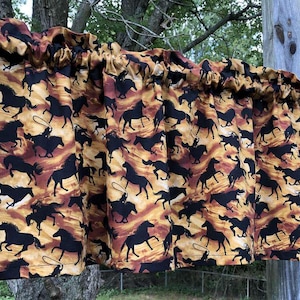 Rustic Western Cowboy Valance, Wild West Horse Rodeo Roping Cattle ...