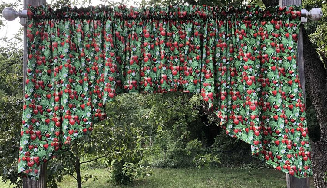 Strawberry Swag Valance Red Strawberries Summer Fruit Food Handmade ...