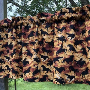 Rustic Western Cowboy Valance, Wild West Horse Rodeo Roping Cattle ...