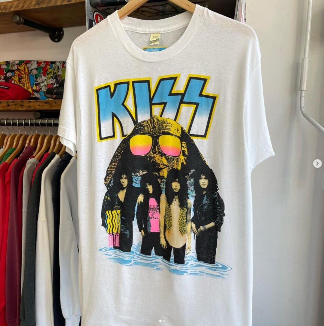 KISS T-shirt, Rock Music Shirt, KISS Band Shirt, Dynasty Album, Dressed ...