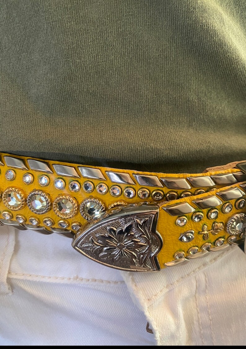 Vintage Kippy's Stylish, Sparkling Big Silver Buckle Yellow Leather ...