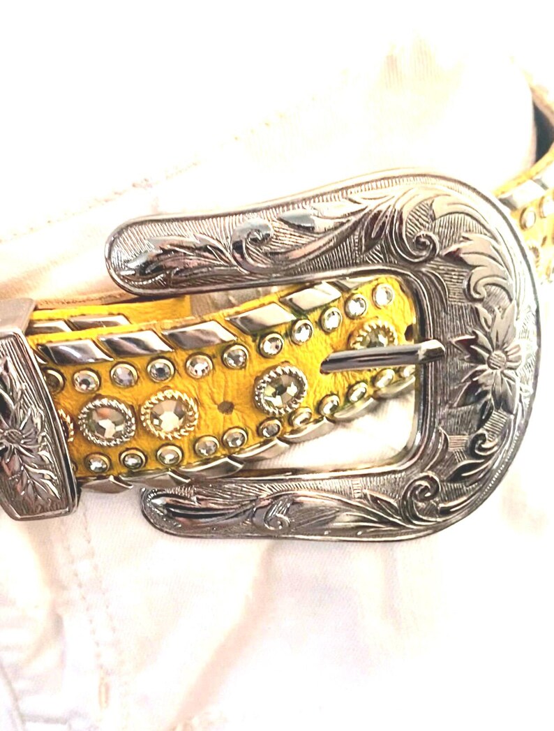 Vintage Kippy's Stylish, Sparkling Big Silver Buckle Yellow Leather ...