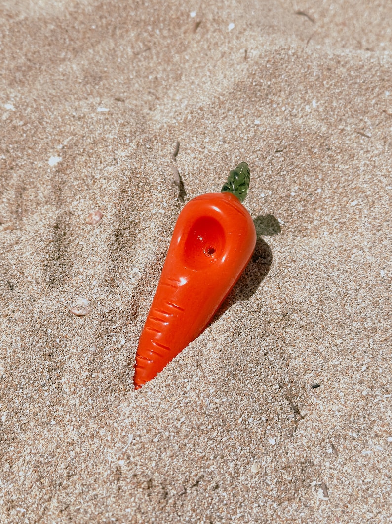 Handcrafted Carrot Pipe Glass Tobacco Pipe Unique Fruit Design Cute ...