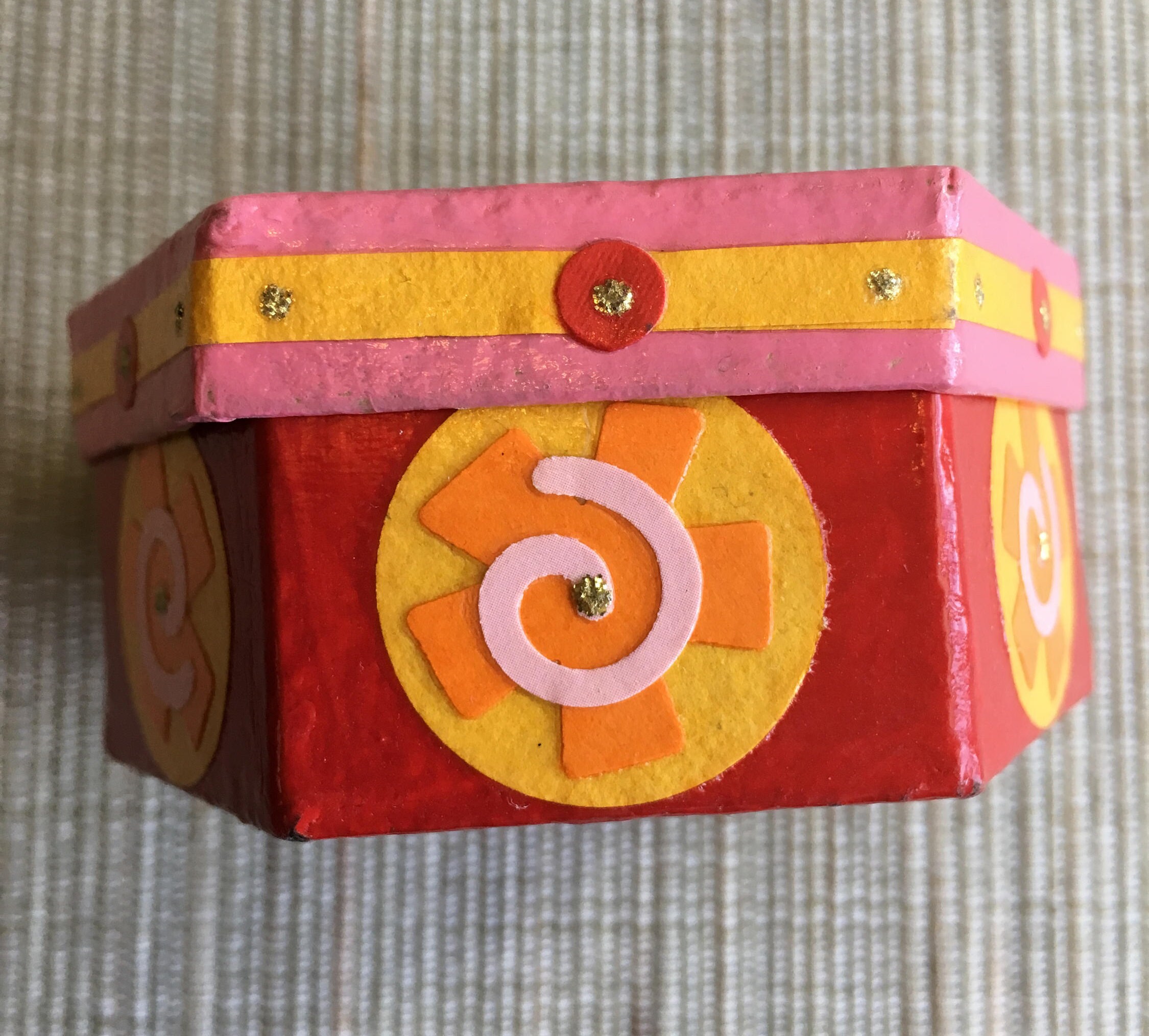 Decoupage Gerbera Daisy Gift Box - Etsy Hong Kong