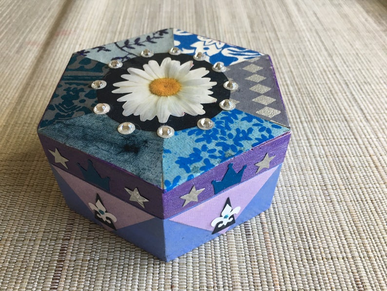 Decoupage Daisy Wooden Gift Box | Etsy