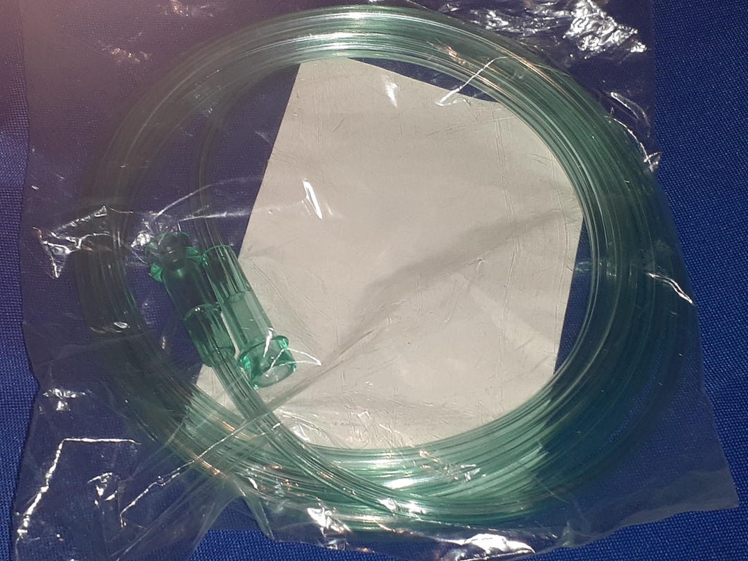 Green Oxygen Tubing With Two Standard Connectors 7 Feet 2.1m Long - Etsy