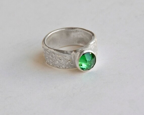 Women's Ring Textured Silver the Dryad's Song Silver - Etsy