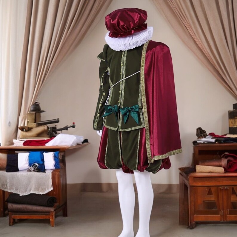 Renaissance Nobleman Costume, Medieval & Elizabethan Reenactment Garb ...