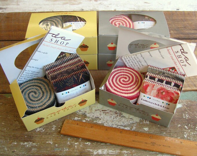 SALE -- Moda Fabrics Bake Shop Box Mini Honey Bun Quilt Kit - Etsy