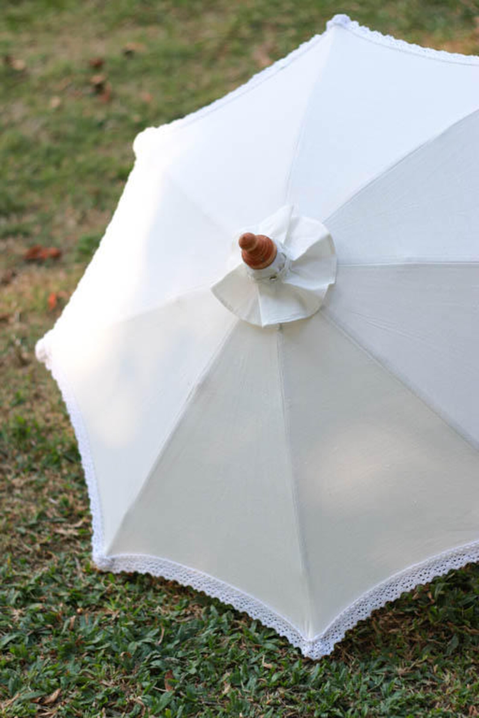 Pre-order White Thai Parasol With White Lace Ruffle Size M - Etsy