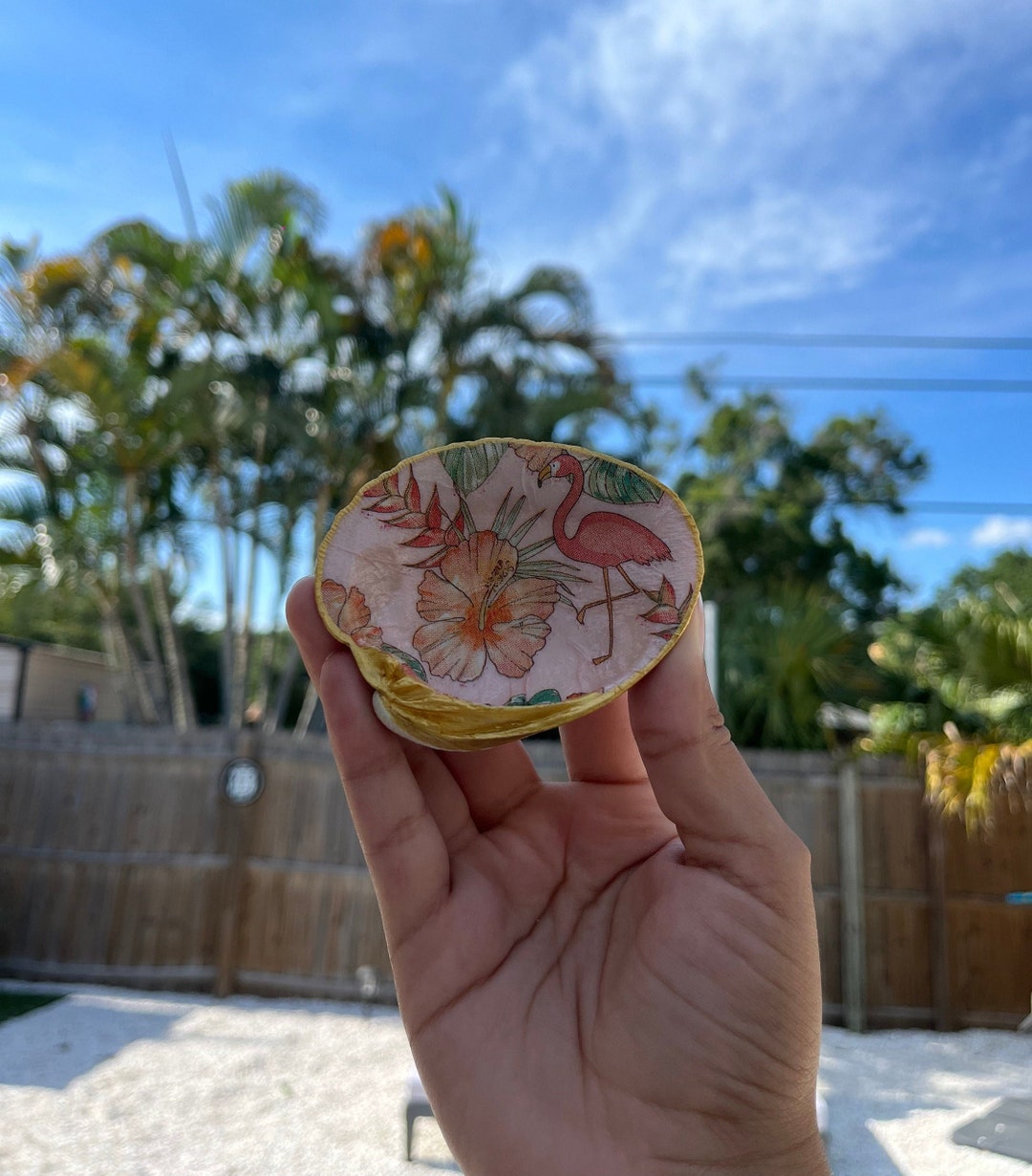 Shell Jewelry Dish, Flamingo and Hibiscus Decorative Seashell, Ring ...