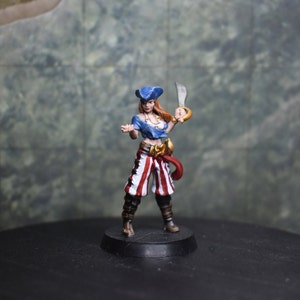 32mm Female Pirate Miniature by Galaad Tabletop D&D Fantasy Resin ...