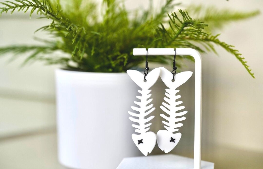 White 3D Printed Fishbone Earrings: Hypoallergenic PLA Accessories - Etsy