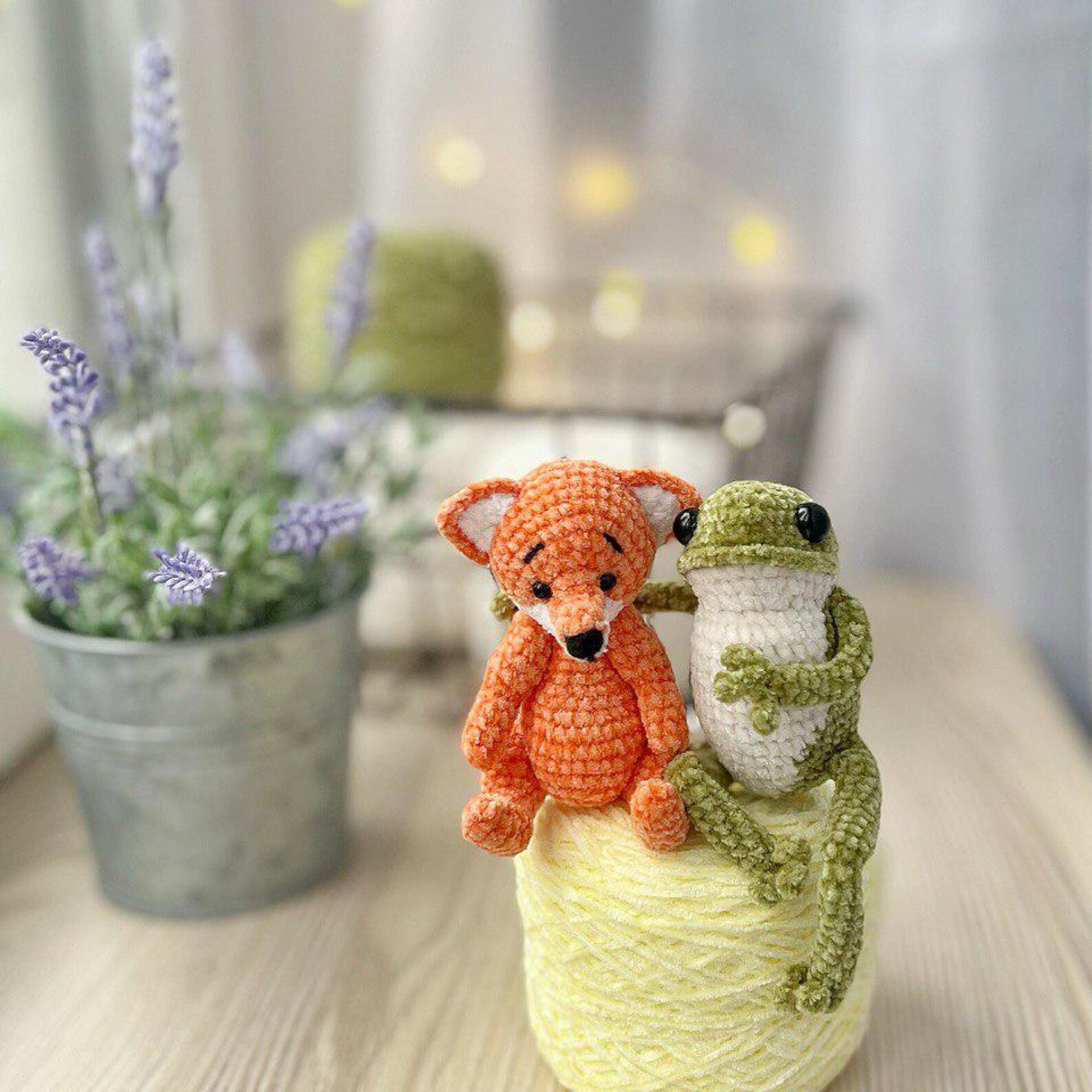 Miniature Poseable Crochet Frog Pattern: Amigurumi Toad (PDF Pattern ...