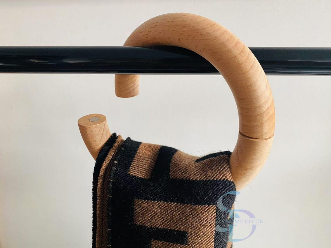 Magnetic Beech Wood Scarf Hook: Donut Ring Organizer - Etsy