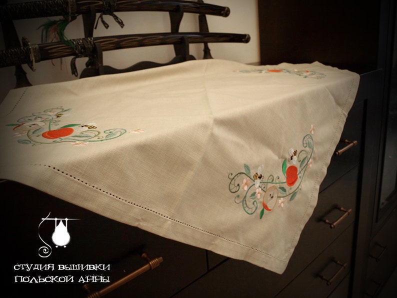 Embroidered Tablecloth. Bees and Apples. Rosh Hashana Gift. 33,5 Inch ...