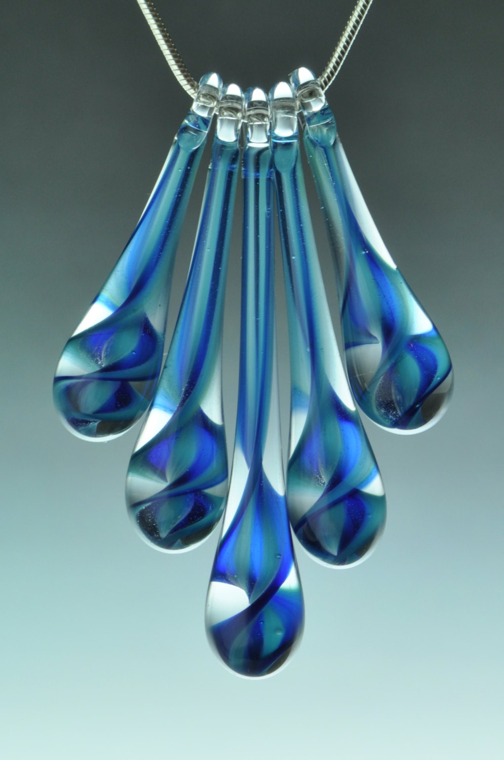 Collar de cristal gota H2O cinco | Etsy