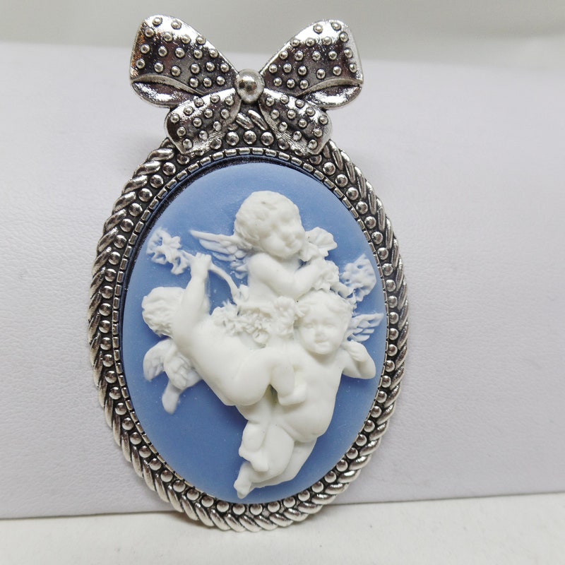 Blue Cherub Cameo Brooch - Etsy
