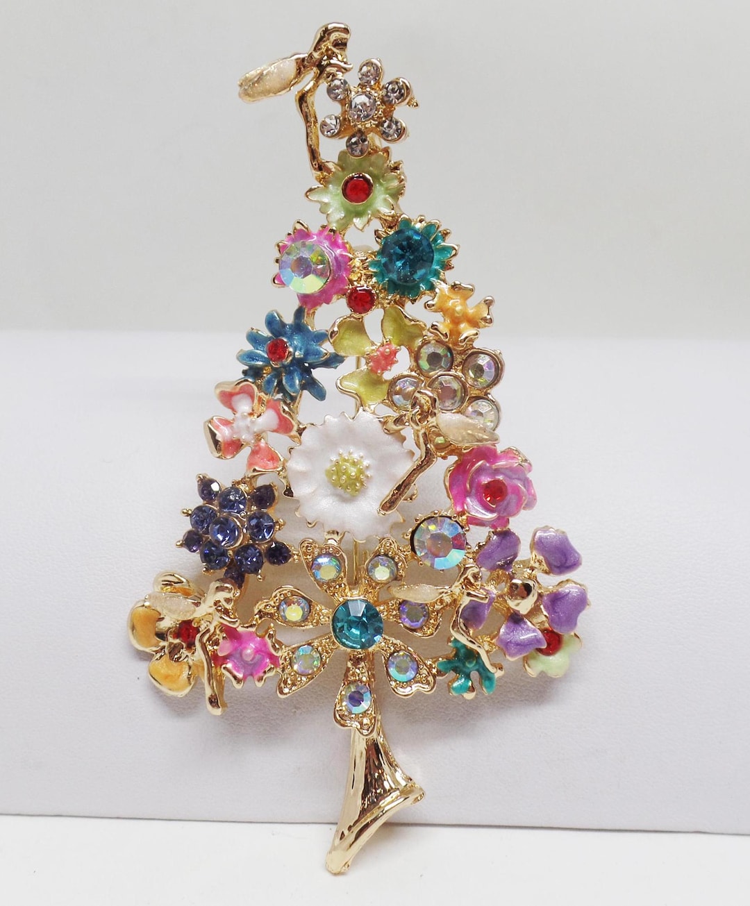 Spectacular Pastel Crystal and Enamel Tree Holiday Christmas Brooch Pin ...
