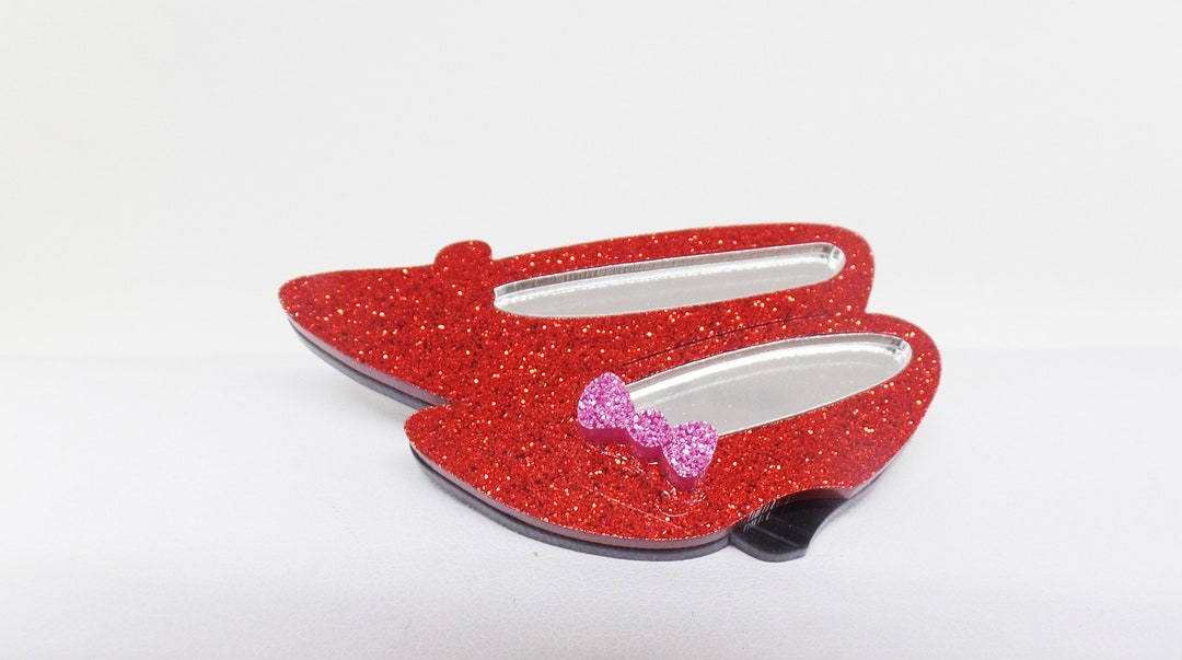 Adorable Acrylic Ruby Slippers No Place Like Home Red Shoes Brooch Pin ...