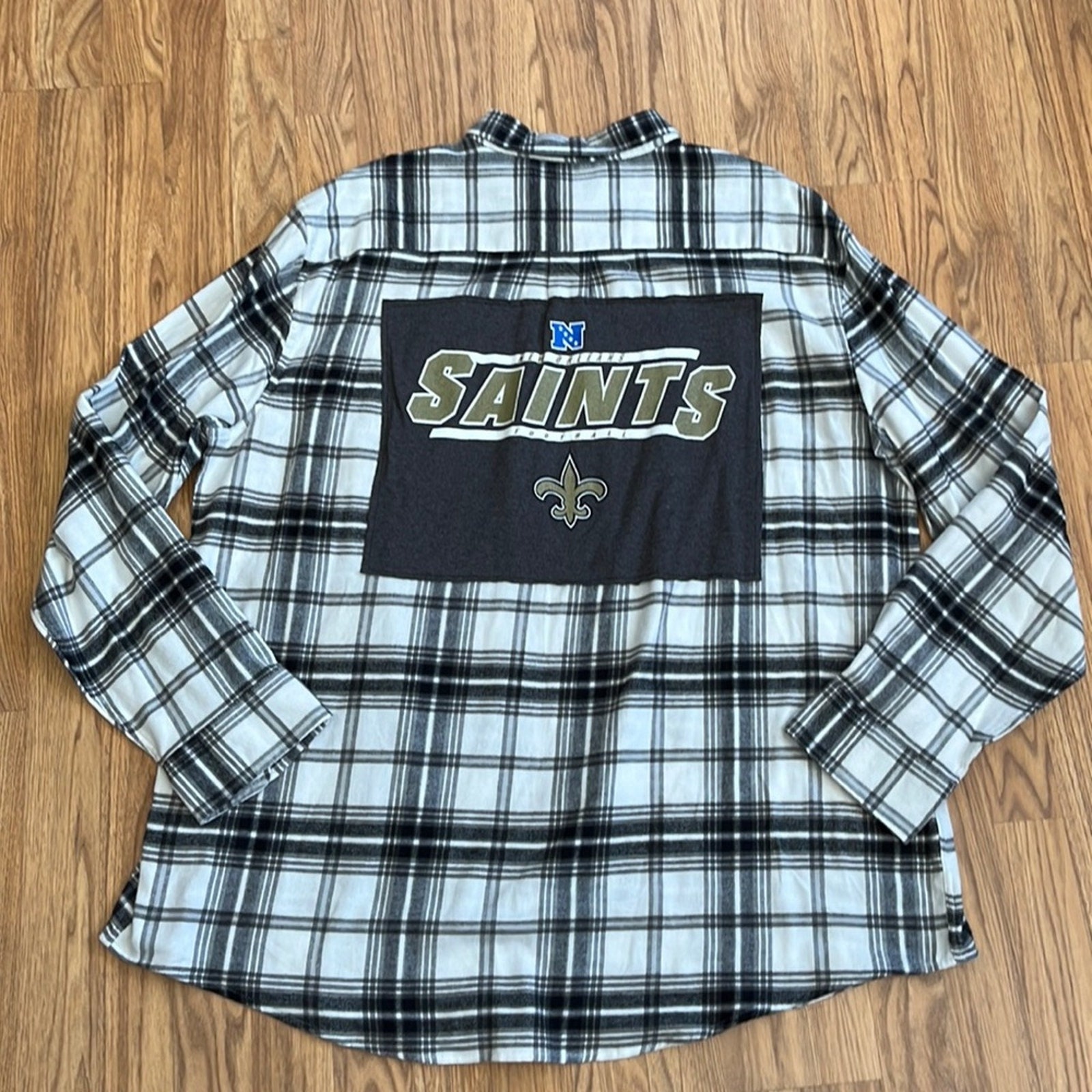 New Orleans Saints NFL Flannel Shirt Upcycled One of a Kind XXL - Etsy