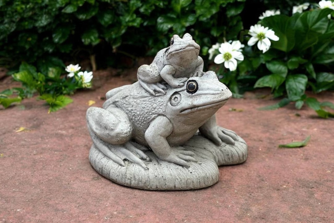 Cement Two Frogs Statue, Concrete Animals Lovers Gift Figure, Stone Sea ...