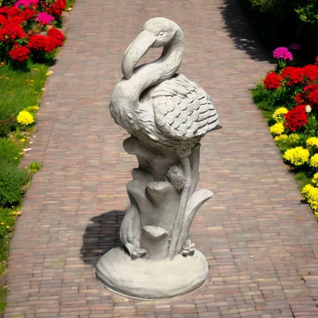 Outdoor Flamingo Figure, Garden Bird Decor, Backyard Flamingo Art, Lawn ...