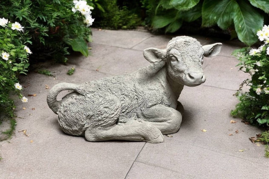 Laying Cow Statue, Realistic Farm Animal Sculpture for Indoor ...