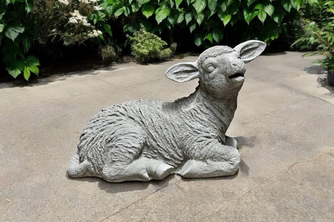 Laying Lamb Sculpture, Farm Sheep Statue, Cement Rustic Style Ornament ...
