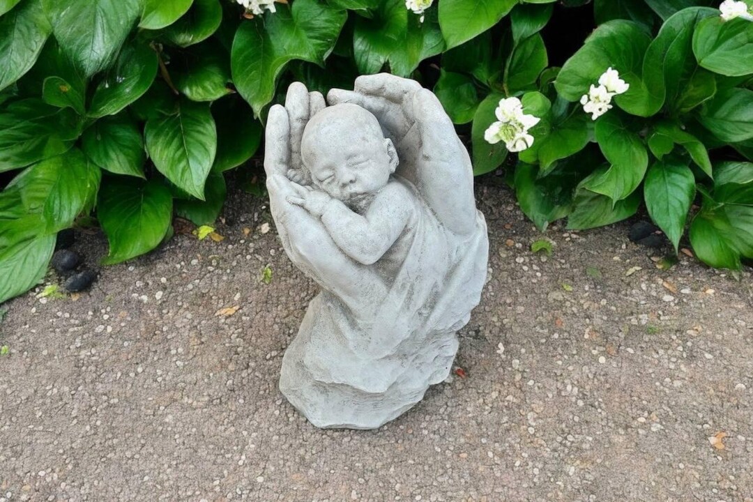 Sleeping Baby in Hands Figure, Concrete Small Child Statue, Stone Child ...