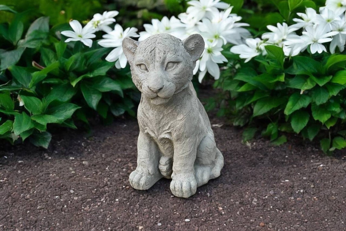 Sitting Tiger Figurine, Concrete Garden Wild Animal Statue, Small Lion ...