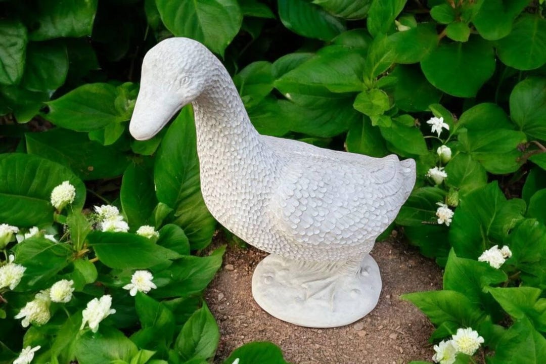 Beton Goose Sculpture, Concrete Farm Bird Statue, Garden Bird Figure ...