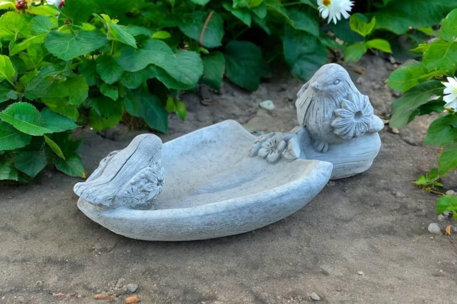 Cement Birds Outdoor Statue, Concrete Garden Tool Sculpture, Lawn ...
