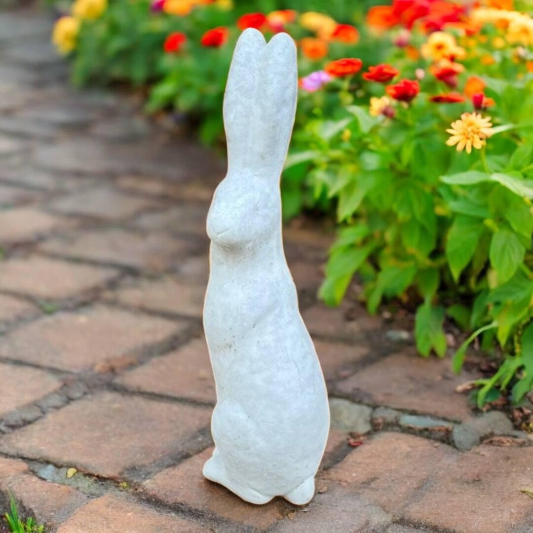 Sitting Rabbit Statue, Wild Animal Decor, Hare Sculpture, Rabbit Garden ...