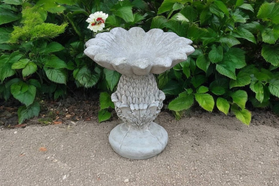 Stone Pineapple Bird Bath Figure, Concrete Water Bowl Outdoor Figurine ...