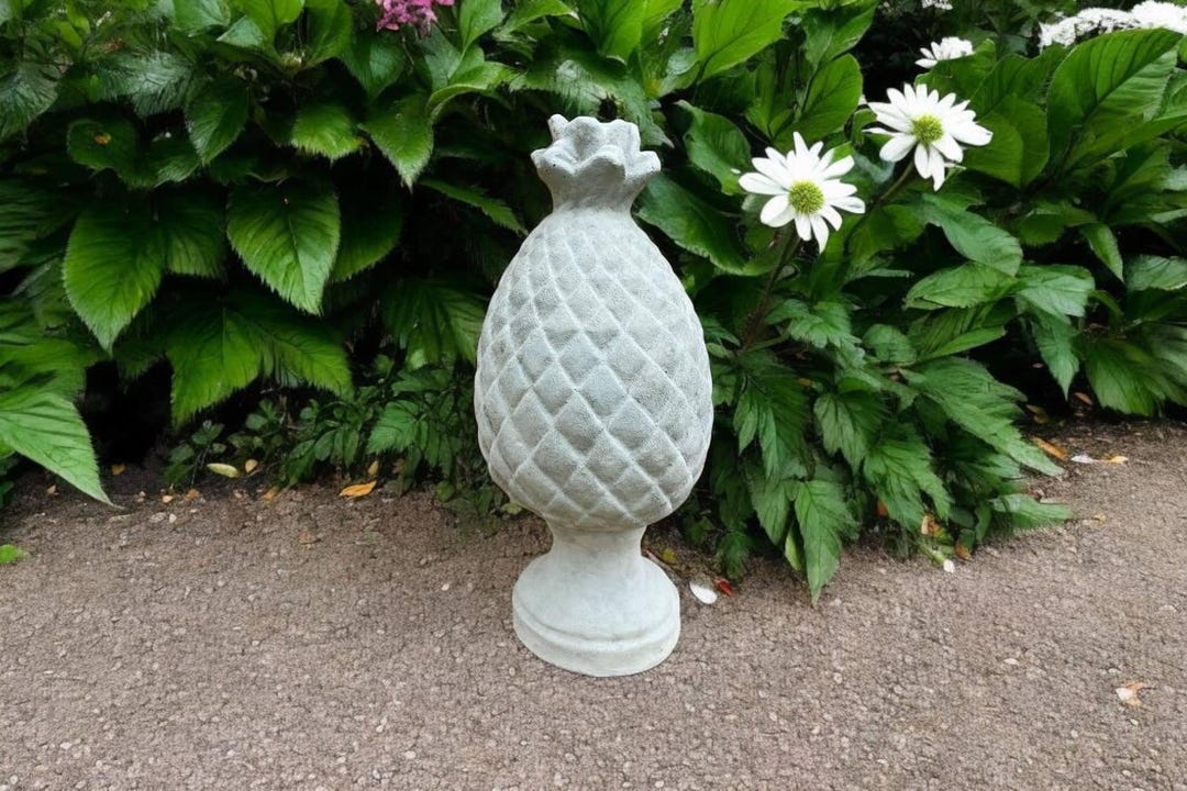 Massive Pineapple Figure, Large Fruit Sculpture, Yard Pineapple Statue ...