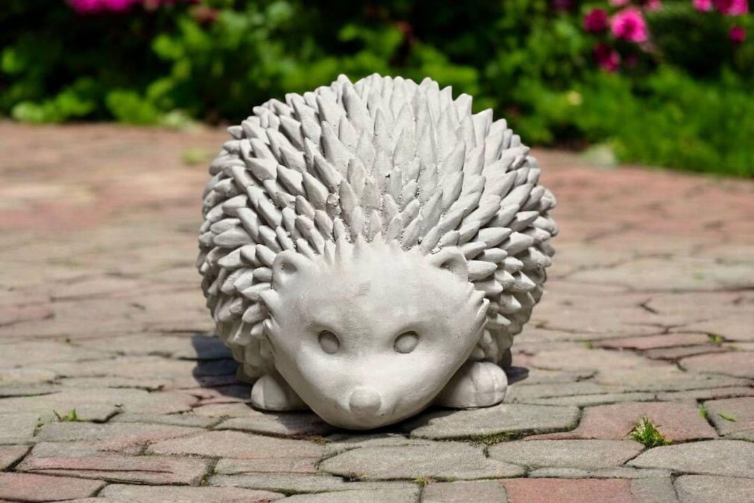 Garden Hedgehog Sculpture, Lawn Animal Art, Concrete Hedgehog Ornament ...