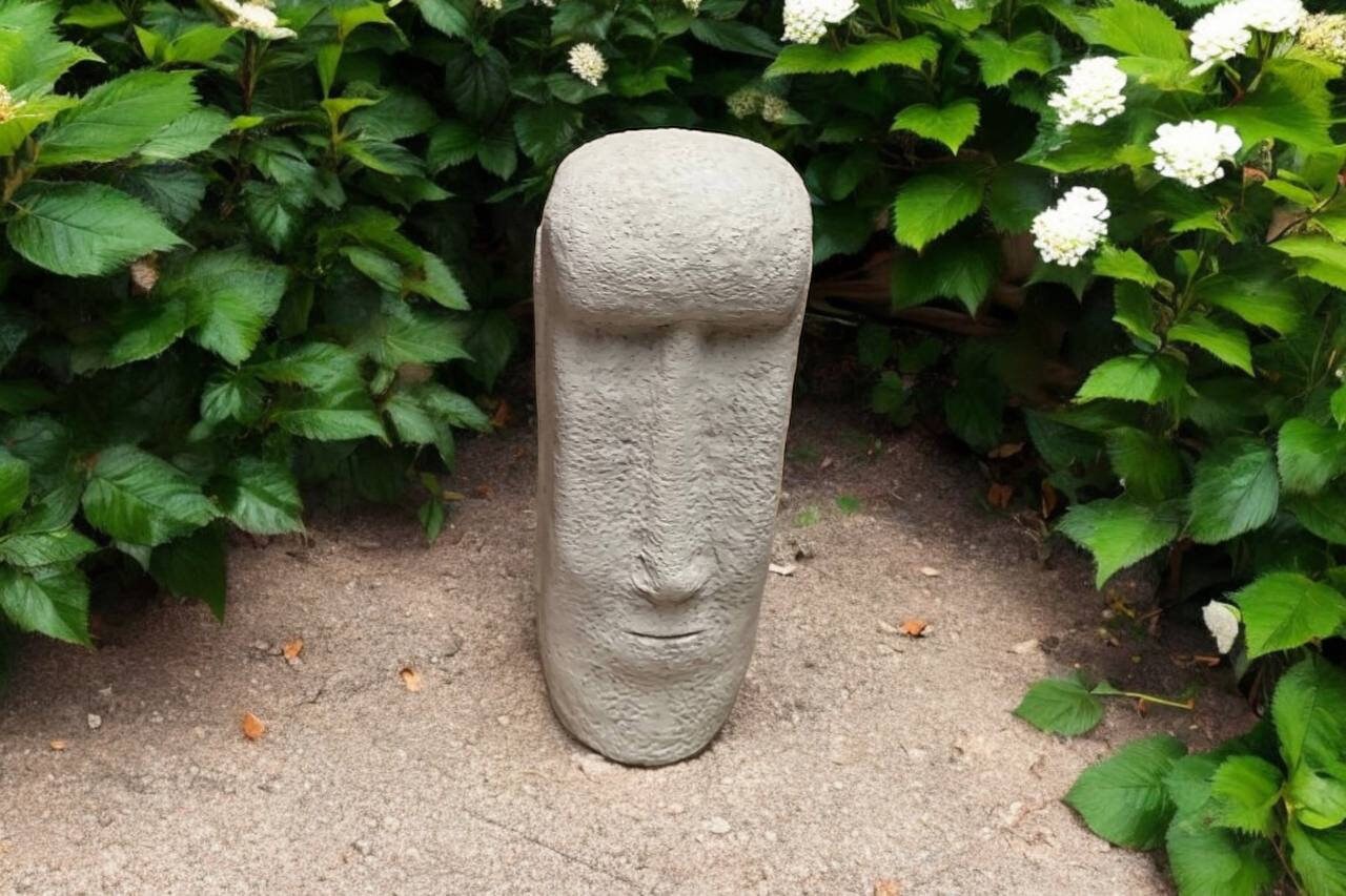Massive Easter Island Head Sculpture, Concrete Moai Head Style Decoration, Outdoor Zen Ornament ...
