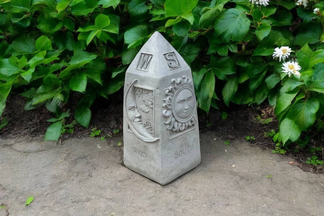 Stone Directional Marker Sculpture, Cement Rock Four Seasons Decoration ...