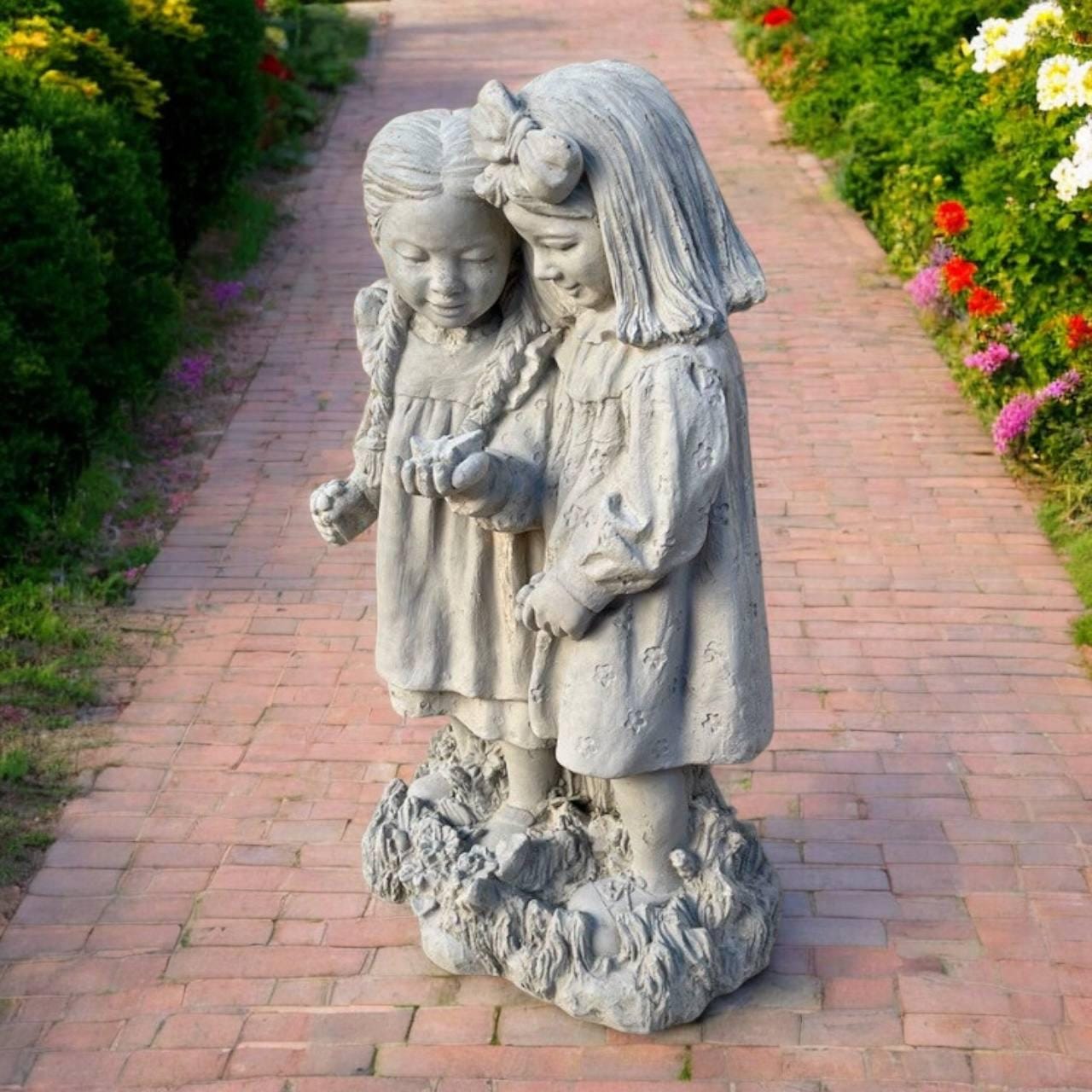 Two Girls Decoration, Concrete Girl Statue, Kid Home Decor, Girls With ...